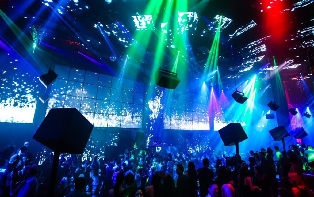 Make Every Night Entertaining by Visiting the Best Clubs in Venice